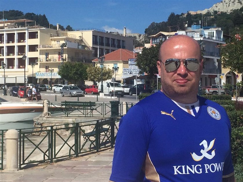 Gareth Swann is fundraising for Cancer Research UK