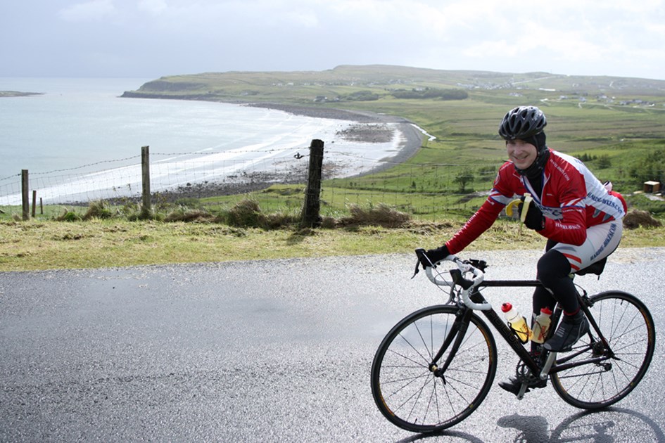 Stuart Fairley is fundraising for Alzheimer Scotland