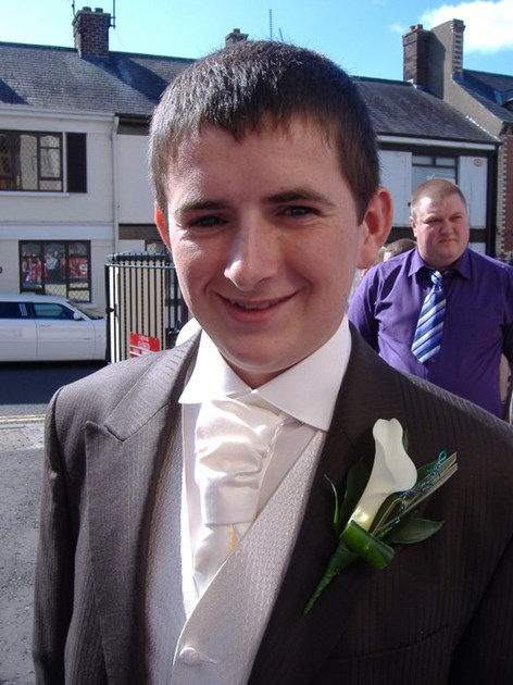 Stephen Hewitt is fundraising for Meningitis Research Foundation