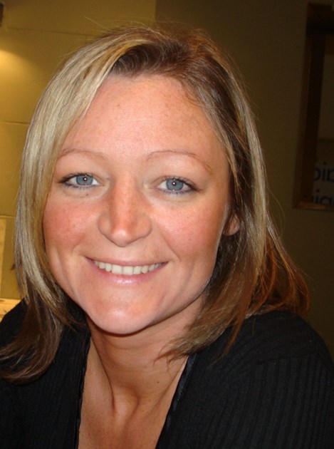 Julie Sinclair is fundraising for Cancer Research UK