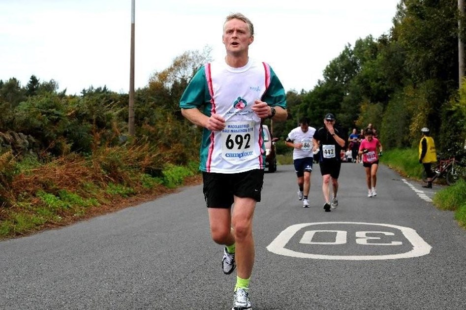 Mike Cadman is fundraising for Alzheimer Scotland