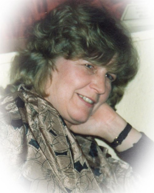 Stephanie Clifton is fundraising for Cancer Research UK