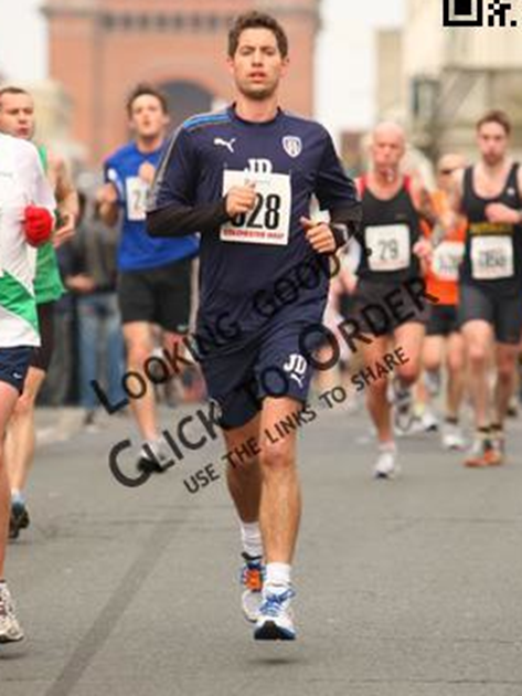 Jonathan Duckett is fundraising for St Helena Hospice