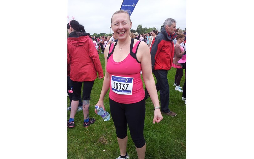 Alexis Starr Is Fundraising For Cancer Research Uk