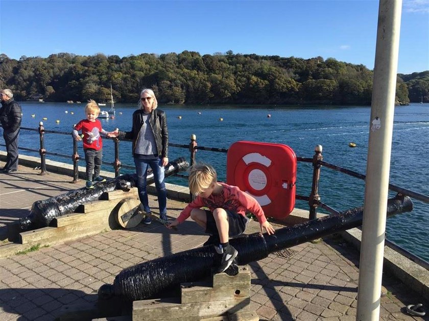 Anna Gilmlour is fundraising for Bowel Cancer UK
