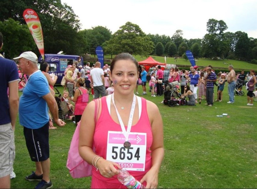 Lauren Goddard Is Fundraising For Cancer Research Uk
