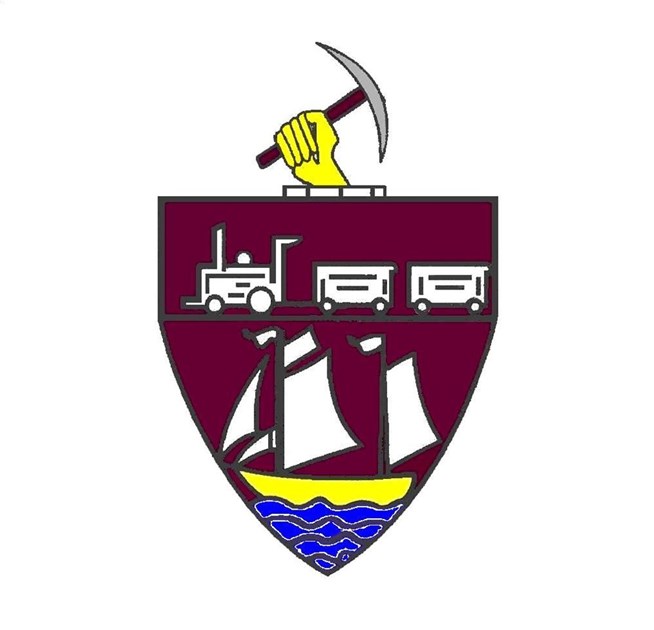 Simon and Sarah Batty is fundraising for Friends of Saundersfoot School