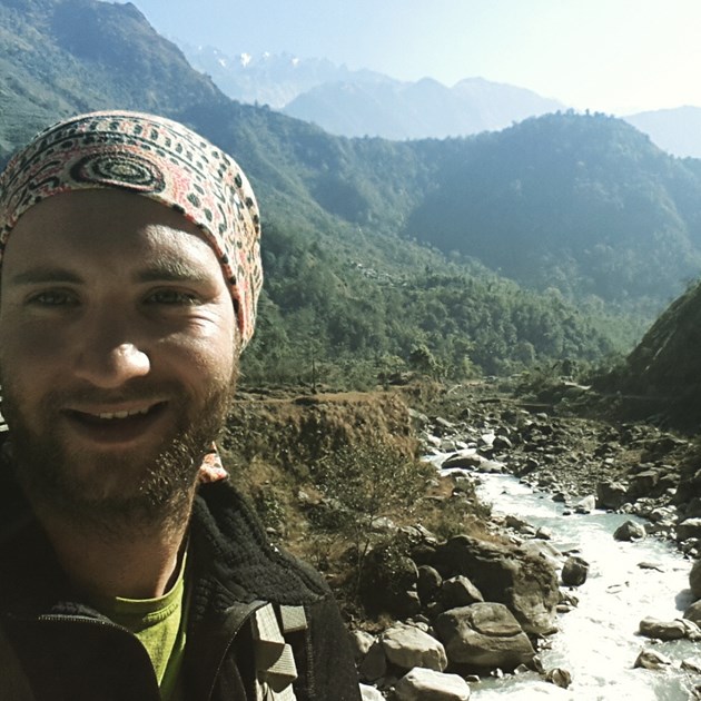 Aaron Lowe is fundraising for All Hands and Hearts (UK) Trust