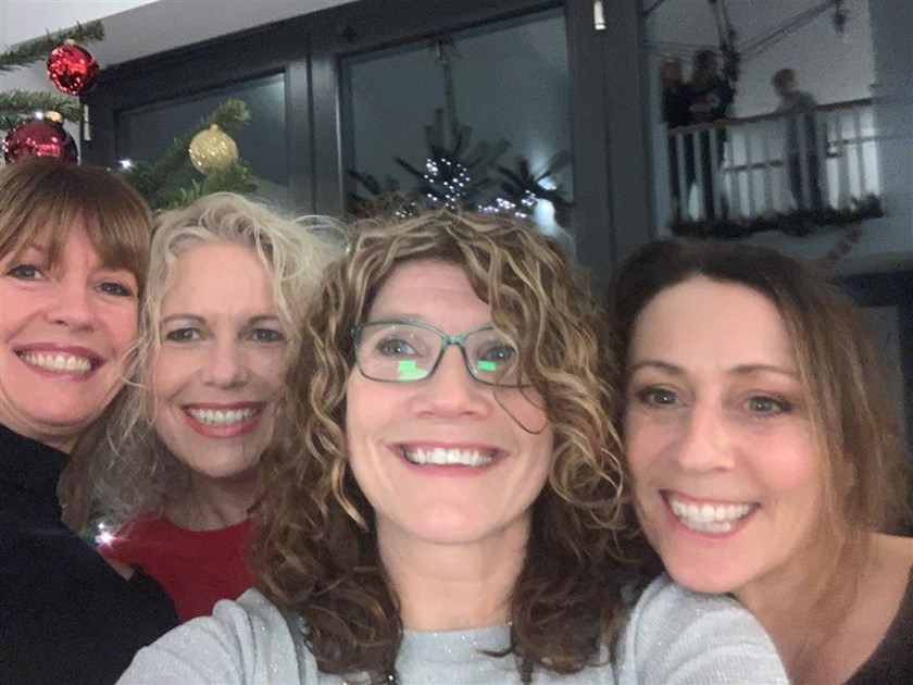 Helen Draper is fundraising for Macmillan Cancer Support