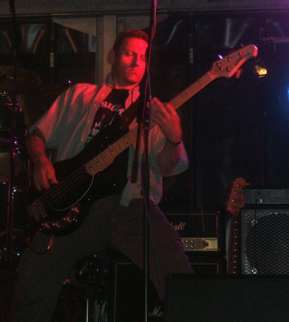 Jason Mendonca is fundraising for Macmillan Cancer Support