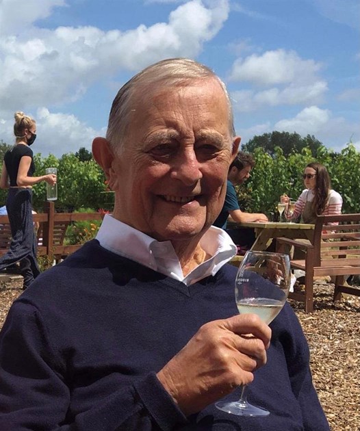 Debbie moller is fundraising for Kidney Care UK