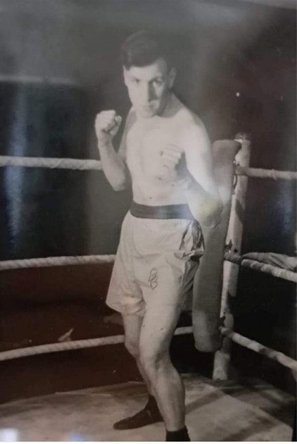 Kathryn Brant is fundraising for Cancer Research UK