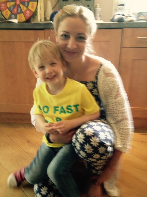 Vicki Turner is fundraising for Cancer Research UK