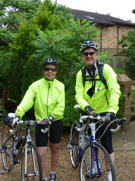 Rob Saunders is fundraising for Macmillan Cancer Support