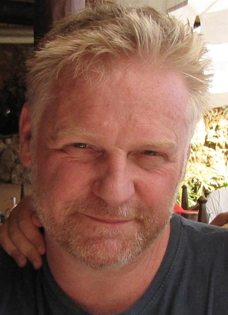 Peter Sewell is fundraising for Aspire