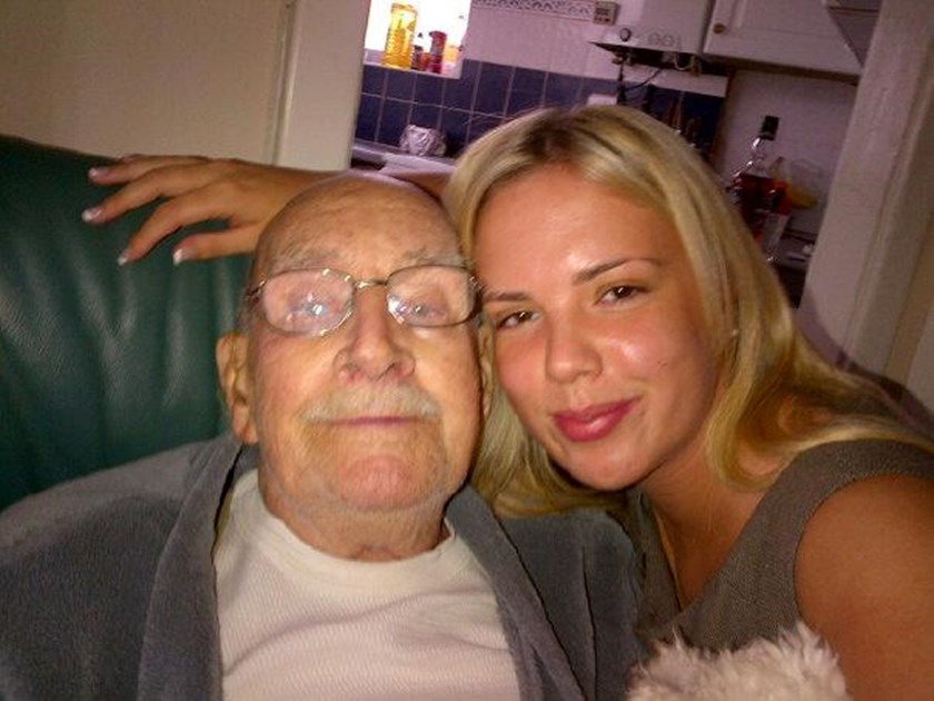 Polly Skye Barton Is Fundraising For Cancer Research Uk