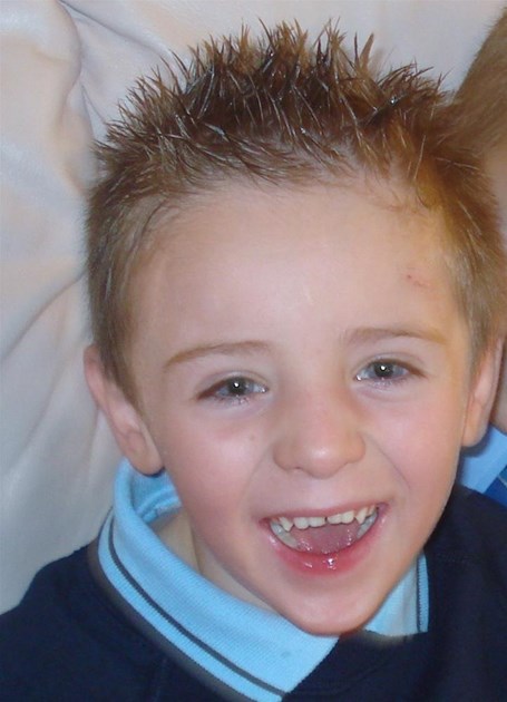 Nicola Bradley (Jones) Sharon McKinlay is fundraising for The Kiltwalk