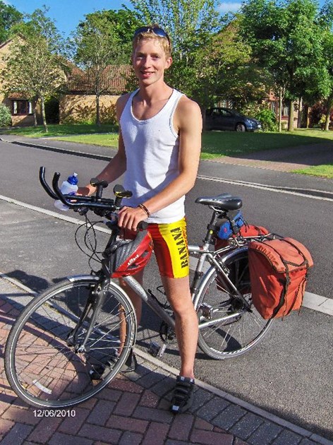 Andrew Whiteley is fundraising for World Child Cancer