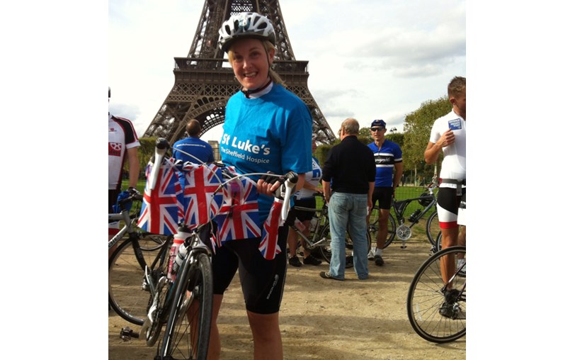 Laura Buxton is fundraising for St Luke's - Sheffield's Hospice