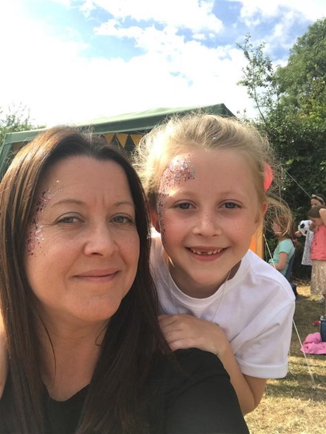 Amanda Hoyle is fundraising for St Barnabas Hospice Trust (Lincolnshire)