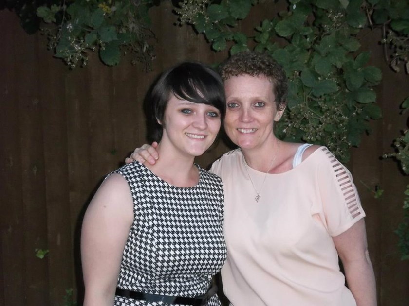 Caroline Grogan is fundraising for Cancer Research UK