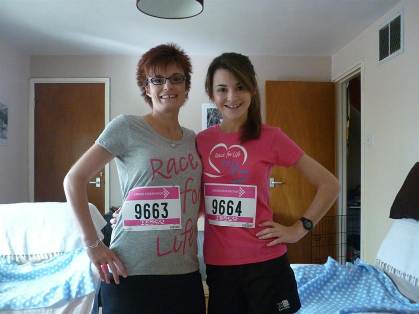 Helen Stringer-Woolston is fundraising for Cancer Research UK