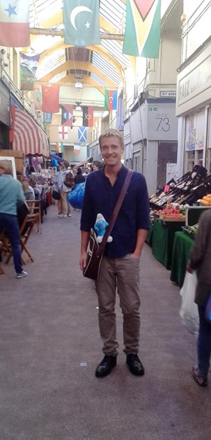 Sarah Stratton is fundraising for Phoenix Futures