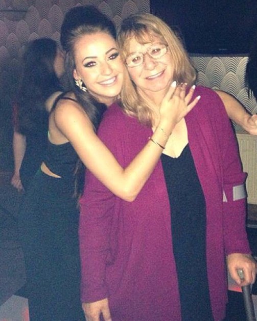 Emily Furey is fundraising for Cancer Research UK