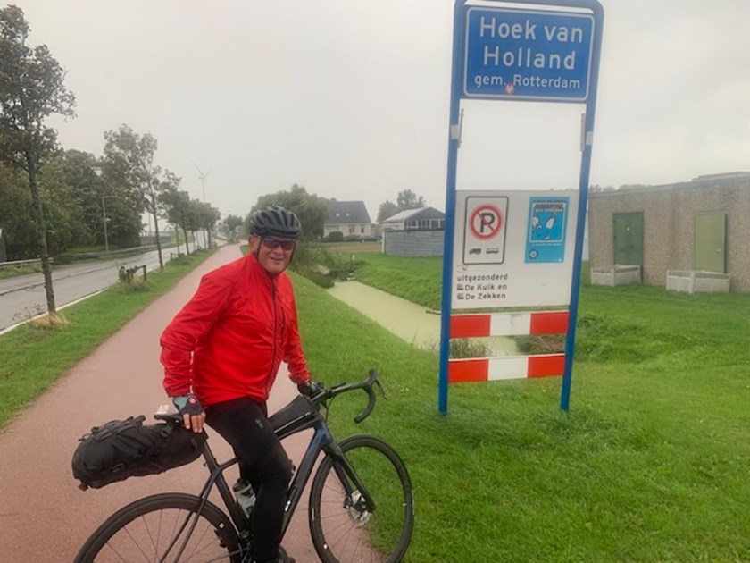 kieran day is fundraising for Wales Air Ambulance Charitable Trust