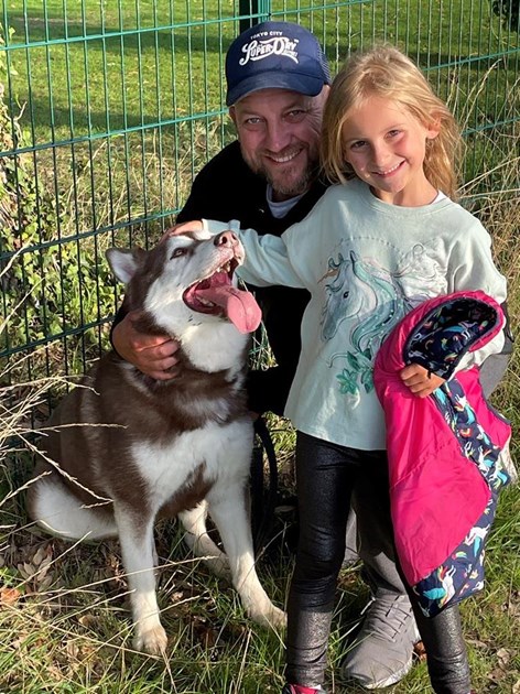 Kelly Goldsmith is fundraising for 8 Below Husky Rescue