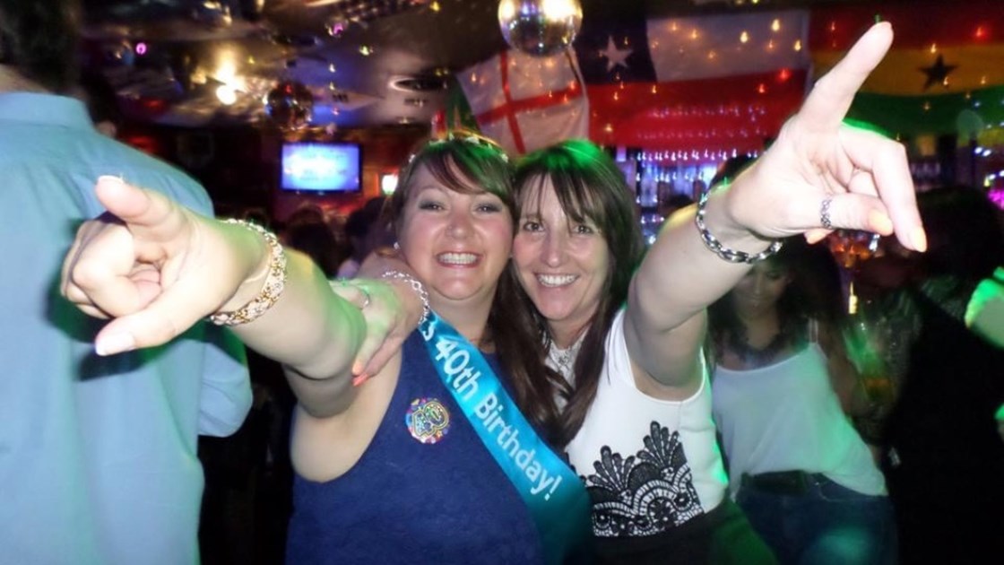 Christina Hewitt is fundraising for Alzheimer's Society
