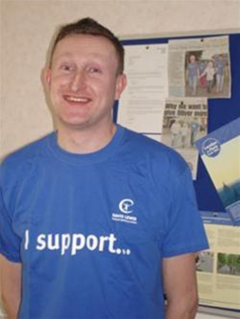 Neil Murphy is fundraising for david lewis