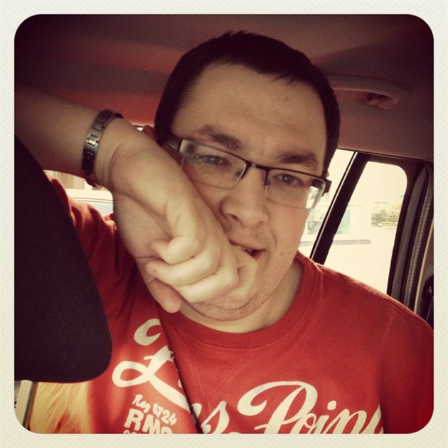 Christopher Felstead is fundraising for British Heart Foundation