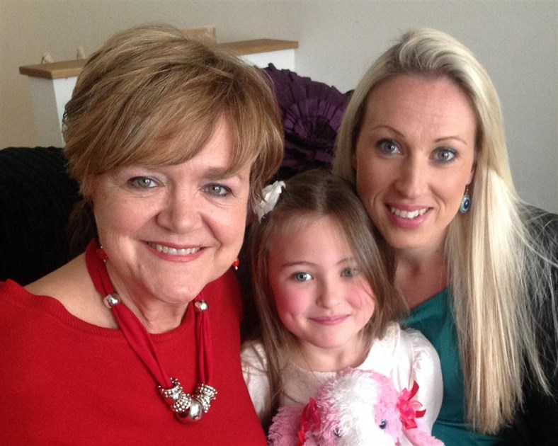 Angela Goss is fundraising for Cancer Research UK
