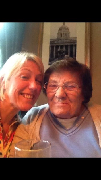 Helen Louise Foss is fundraising for Maggie's Centres