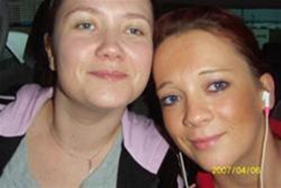 Stephanie Cahill is fundraising for Cancer Research UK