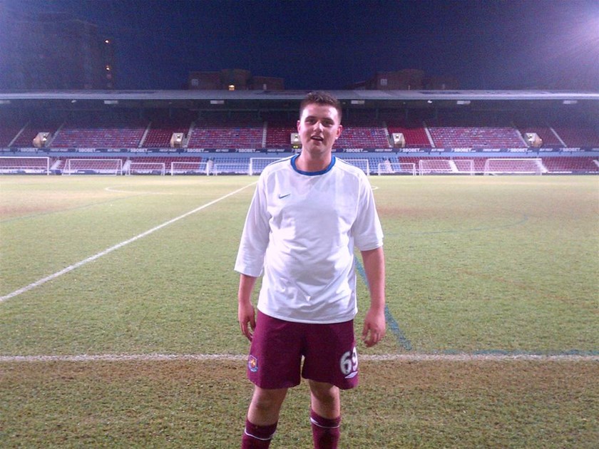 Carl Hallam is fundraising for Motor Neurone Disease Association