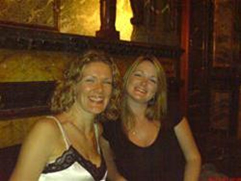 Abbie Cowan is fundraising for Cancer Research UK