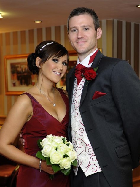 Rebecca Eagle is fundraising for Cancer Research UK
