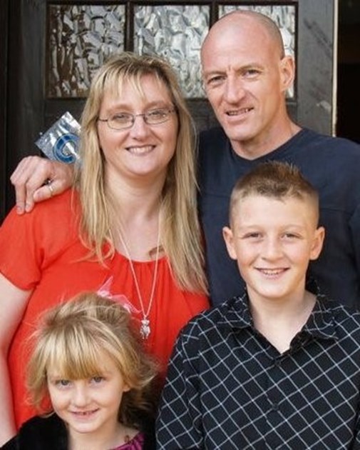 Alison Belcher is fundraising for Cancer Research UK