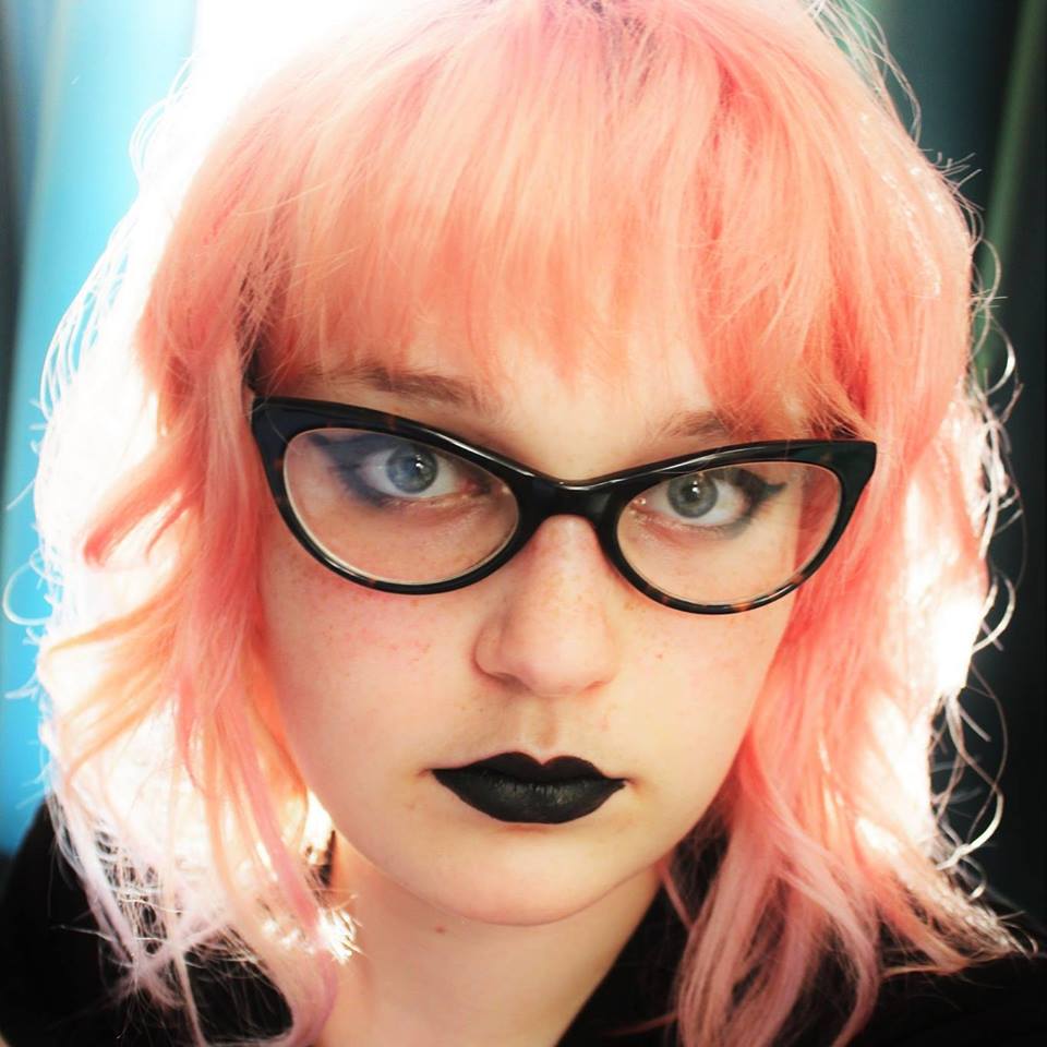 Aimee Mackenzie is fundraising for Young Women's Trust