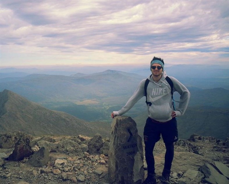 henry friend is fundraising for The Eve Appeal