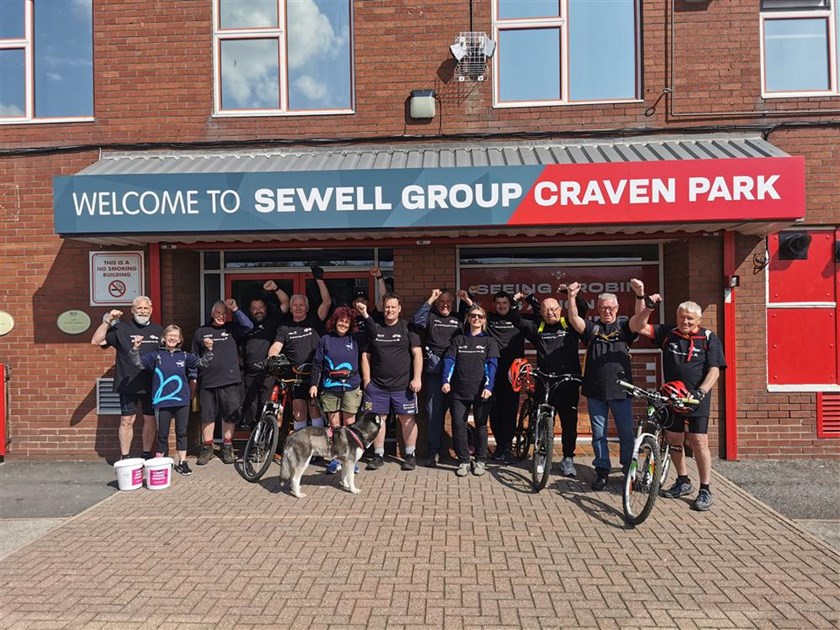 Lisa Jewitt is fundraising for Alzheimer's Society