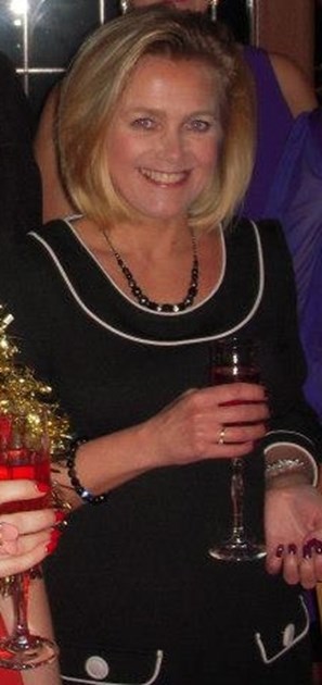 Amy Crane is fundraising for Cancer Research UK