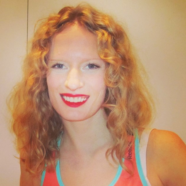 Elizabeth Lunn is fundraising for Breast Cancer Now