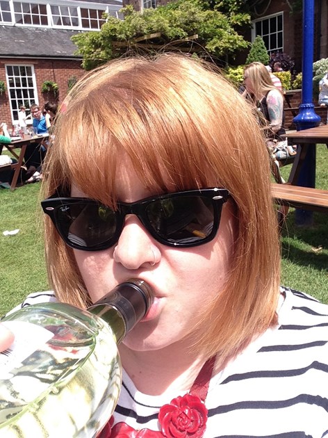 Emma Davies is fundraising for Cancer Research UK