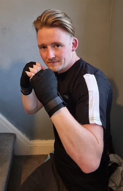 Andrew Daley is fundraising for Cancer Research UK