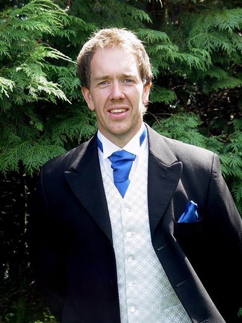 Sarah Dargue is fundraising for Cancer Research UK