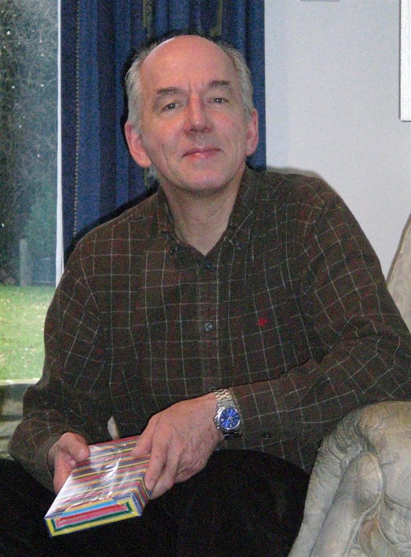 Richard Hakes is fundraising for Beating Bowel Cancer