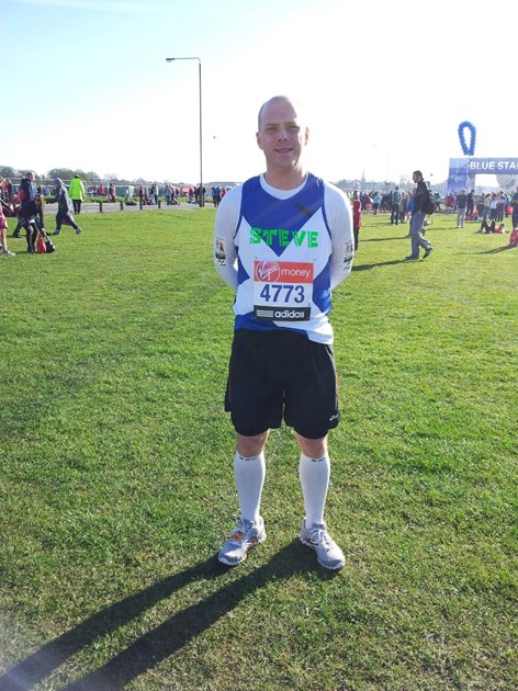 Steve Robb is fundraising for British Thyroid Foundation